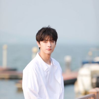 Hu Yitian Wiki, Age, Bio, Height, Girlfriend, Career, Net Worth