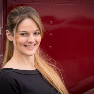 Lisa Kelly Wiki, Age, Bio, Height, Husband, Career, Net Worth