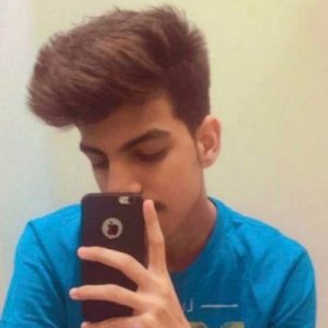 Skeppy Wiki, Age, Bio, Height, Girlfriend, Career, Net Worth