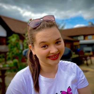 Amy Pohl Wiki, Age, Bio, Height, Husband, Career, Net Worth