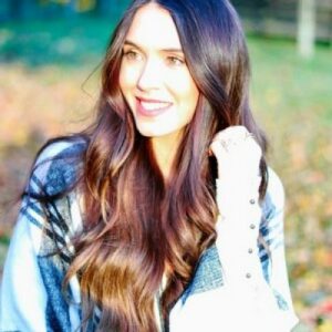 Shea Whitney Wiki, Age, Bio, Height, Boyfriend, Career, Net Worth