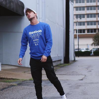 Aaron Rhodes Wiki, Age, Bio, Height, Girlfriend, Career, Net Worth