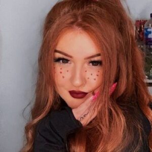 Eleanor Neale Wiki, Age, Bio, Height, Boyfriend, Career, Net Worth