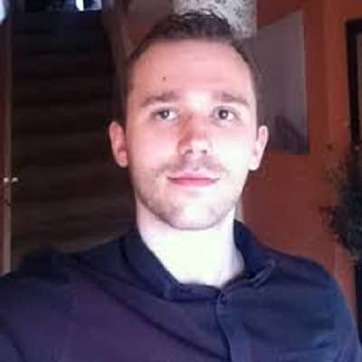 Aaron Ash Wiki, Age, Bio, Height, Girlfriend, Career, Net Worth