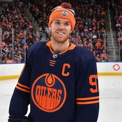 Connor McDavid Wiki, Age, Bio, Height, Girlfriend, Career, and Net Worth