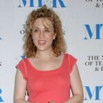 Bitty Schram Wiki, Age, Bio, Height, Husband, Career, and Net Worth