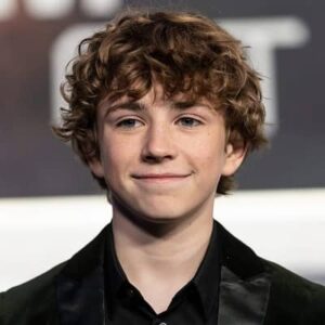 Walker Scobell Wiki, Age, Bio, Height, Girlfriend, Career, Net Worth