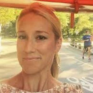 Jennifer Rauchet Wiki, Age, Bio, Height, Husband, and Net Worth