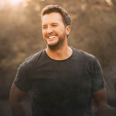 Luke Bryan Wiki, Age, Bio, Height, Wife, Career, and Net Worth