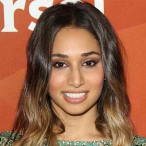Meaghan Rath Wiki, Age, Bio, Height, Boyfriend, Career, Salary