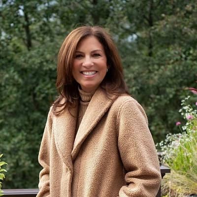 Susan Graver Wiki, Age, Bio, Height, Husband, Career, and Salary