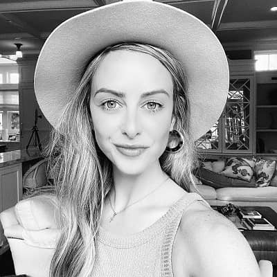 Jessica Batten Wiki, Age, Bio, Height, Husband, Career, and Salary