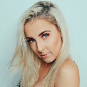 Tannar Eacott Wiki, Age, Bio, Height, Boyfriend, Career, and Salary