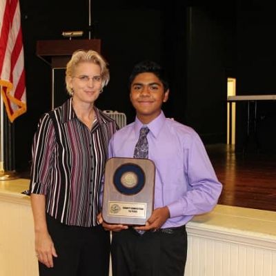 Denise Hallowell Wiki, Age, Bio, Height, Husband, Career, Salary