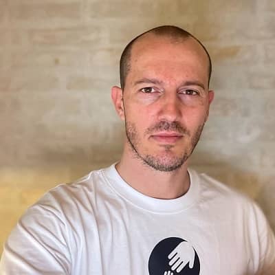 Simon Sears Wiki, Age, Bio, Height, Wife, Career, and Net Worth