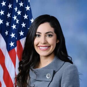 Anna Paulina Luna Wiki, Age, Bio, Height, Husband, Career, Salary