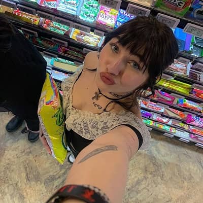 Jess Corbino Wiki, Age, Bio, Height, Boyfriend, Career, and Salary